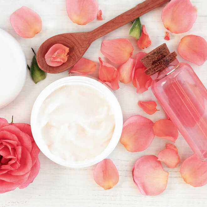 Home - WYLDE MOON - Holly Willoughby’s life advice, fashion, beauty and ...